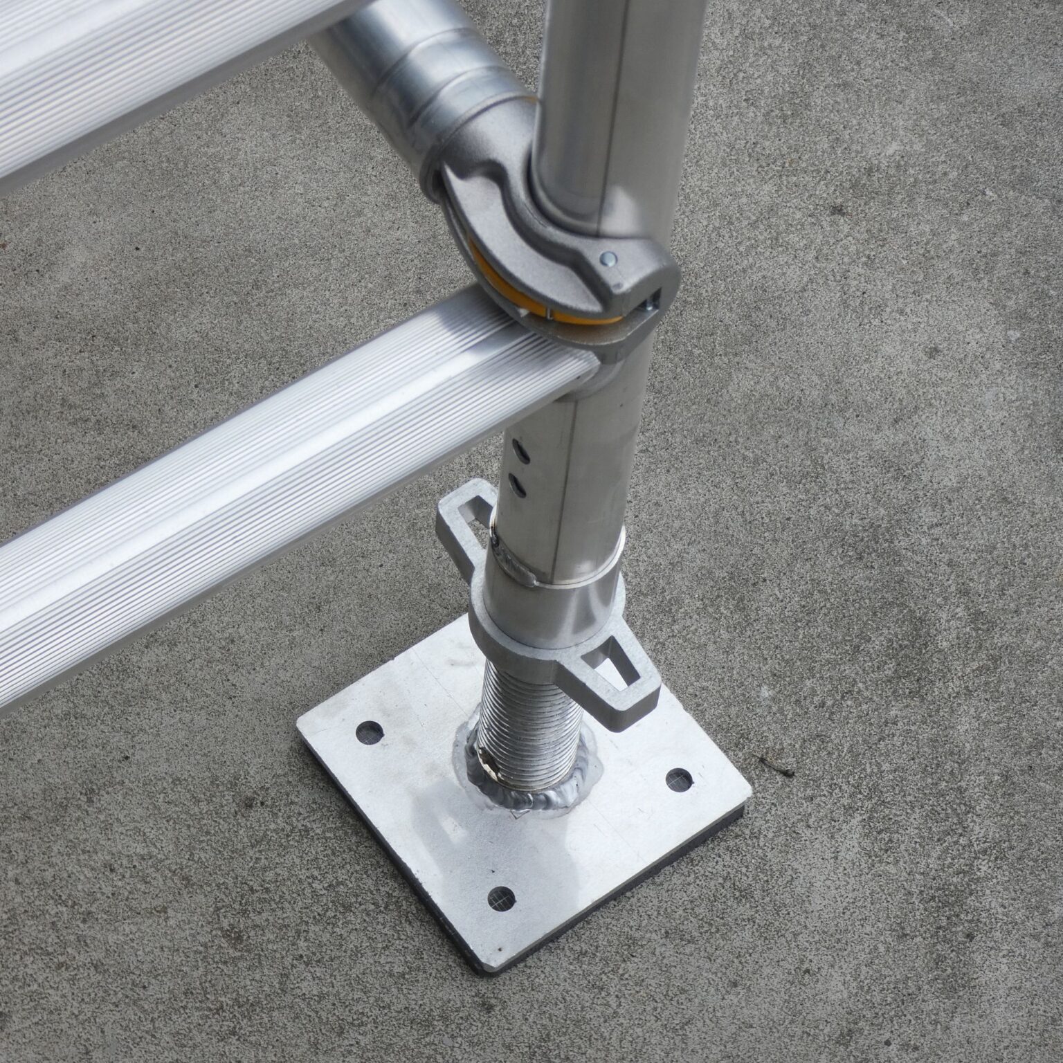 Spindels with Baseplate – WIXOR